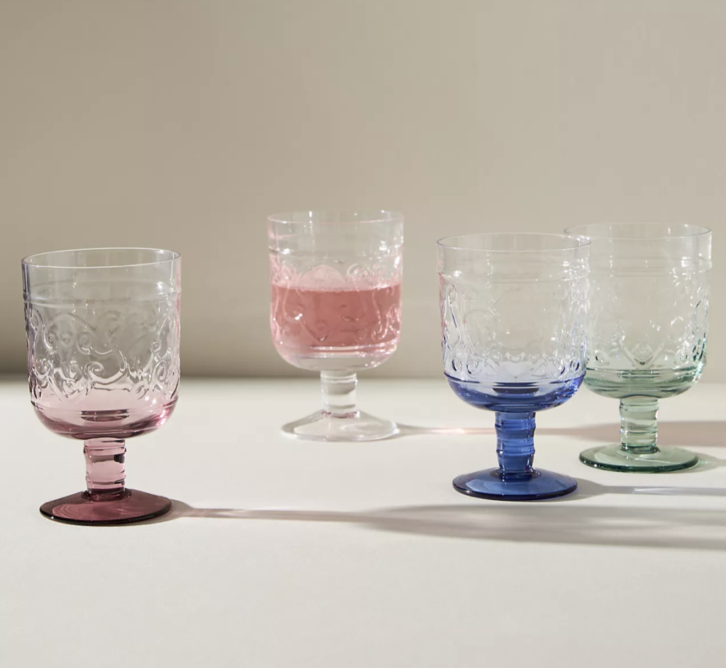 THE TRENDIEST UNIQUE DRINKING GLASSWARE DESIGNS THAT YOU’LL OBSESS OVER