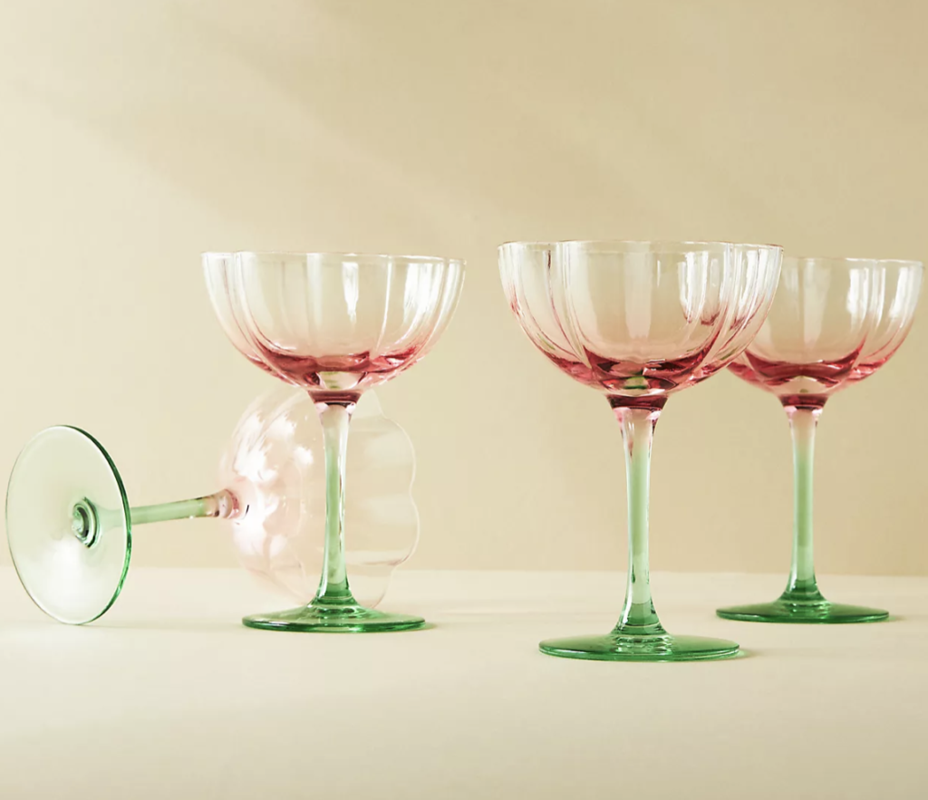 THE TRENDIEST UNIQUE DRINKING GLASSWARE DESIGNS THAT YOU’LL OBSESS OVER