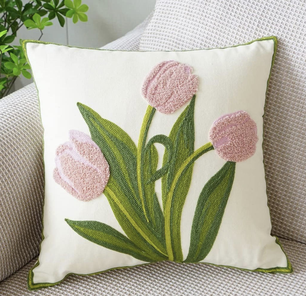 13+ Insanely Good Spring Pillows That You’ll Love - By Annabelle Rose